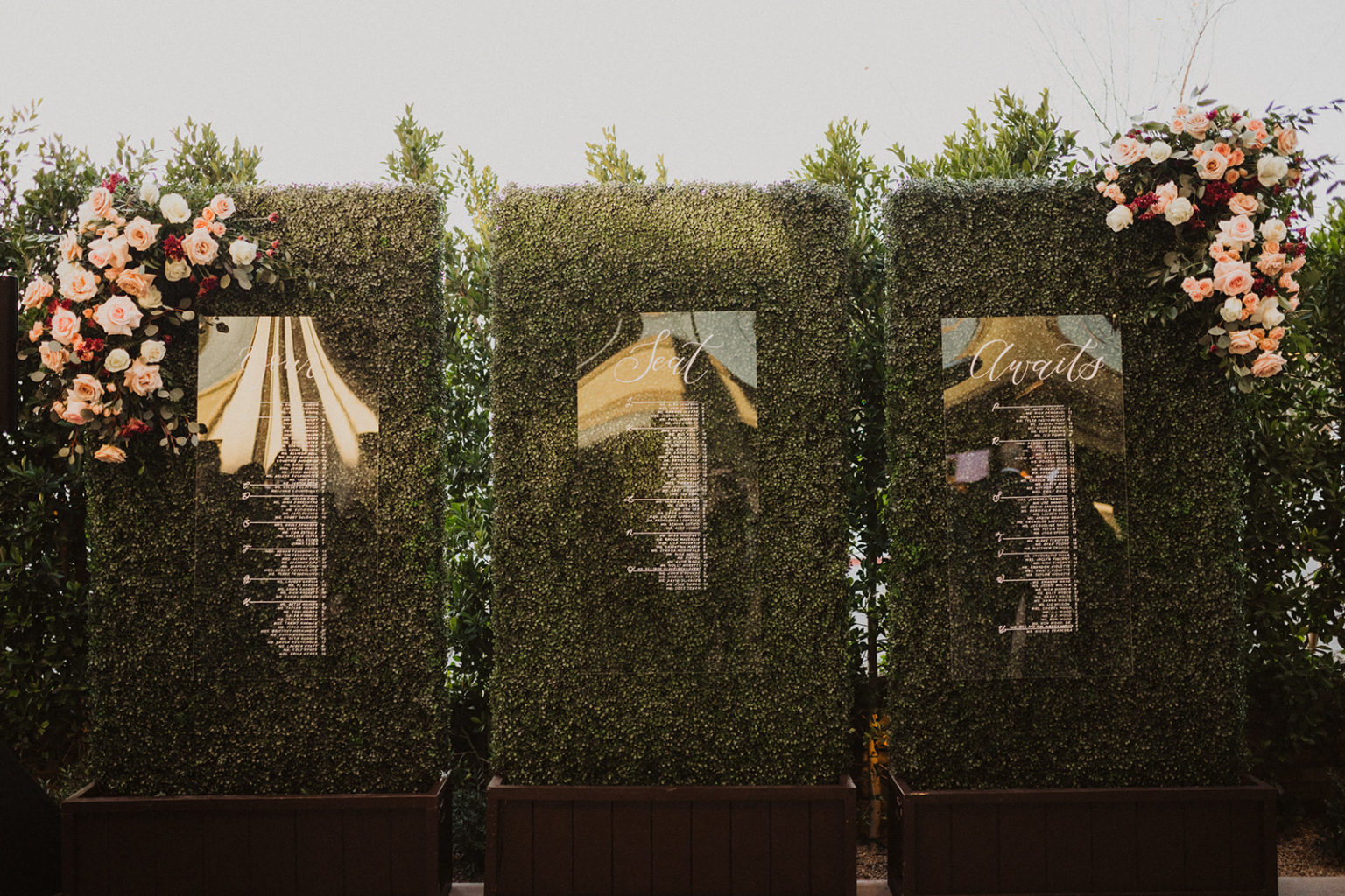 20 Elevated Escort Displays | yj life