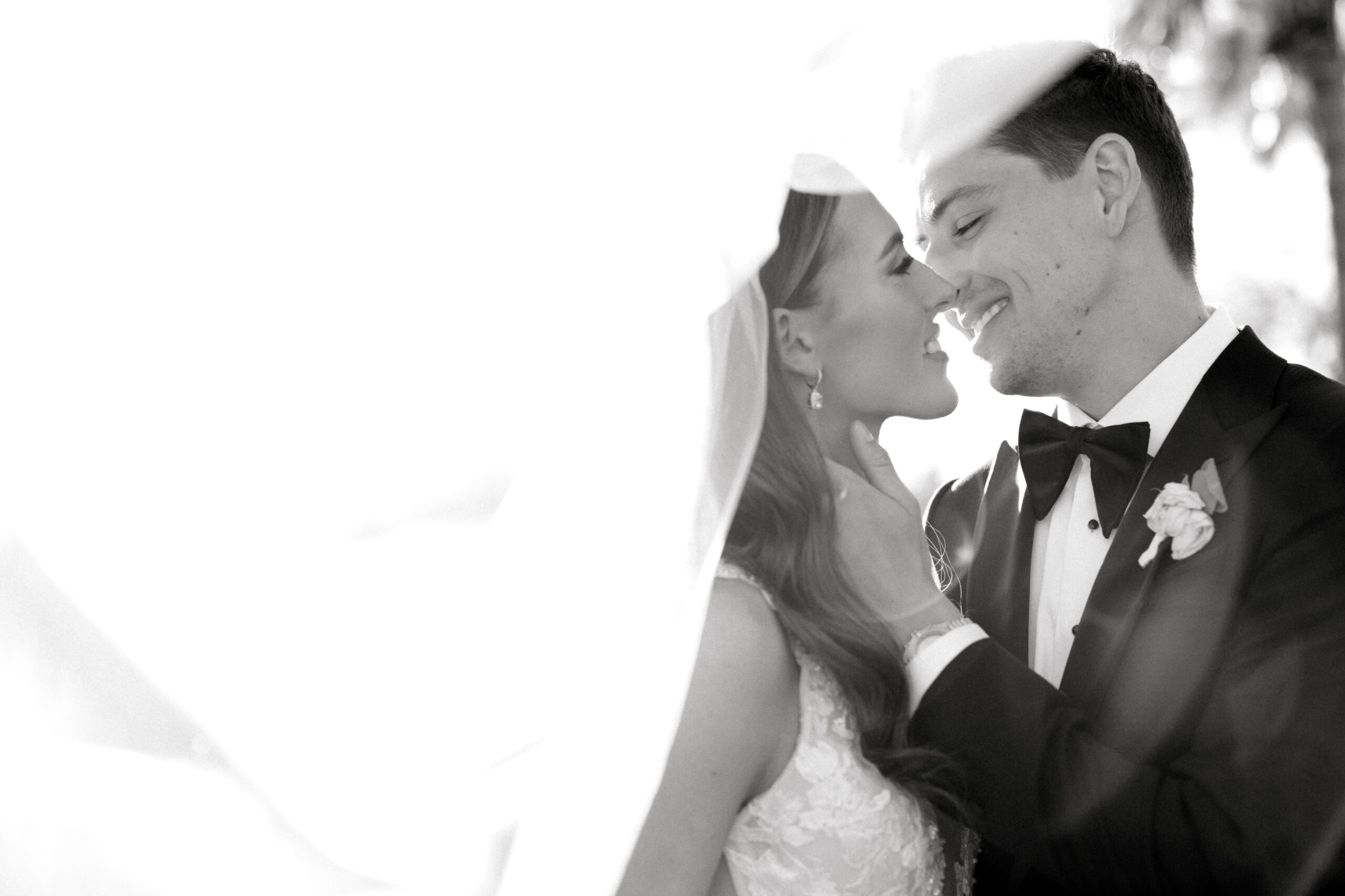 French Inspired Wedding at The Sanctuary, Paradise Valley Arizona | yj life