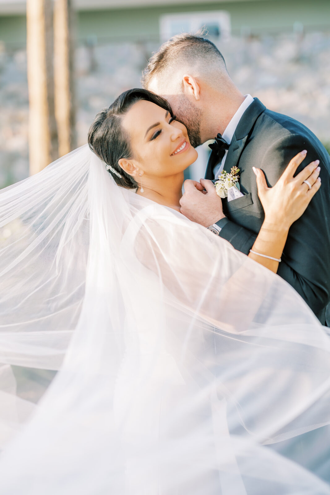 Timeless Elegance: A Classic Black and White Wedding | yj life